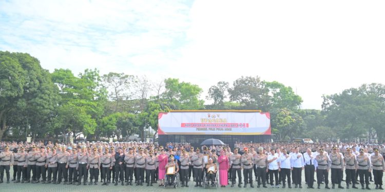 Empat Anggota Polda Jabar Terima Kenaikan Pangkat Luar Biasa Atas Dedikasi dan Pengorbanannya ...